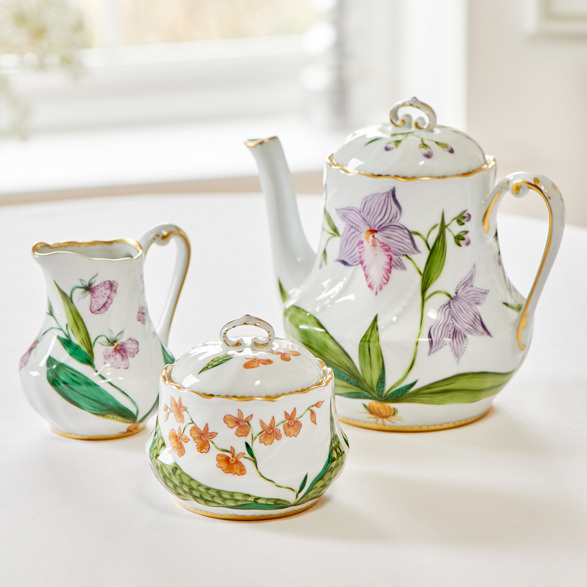Alberto Pinto | Hand-painted Limoges Porcelain Tableware – Bonadea